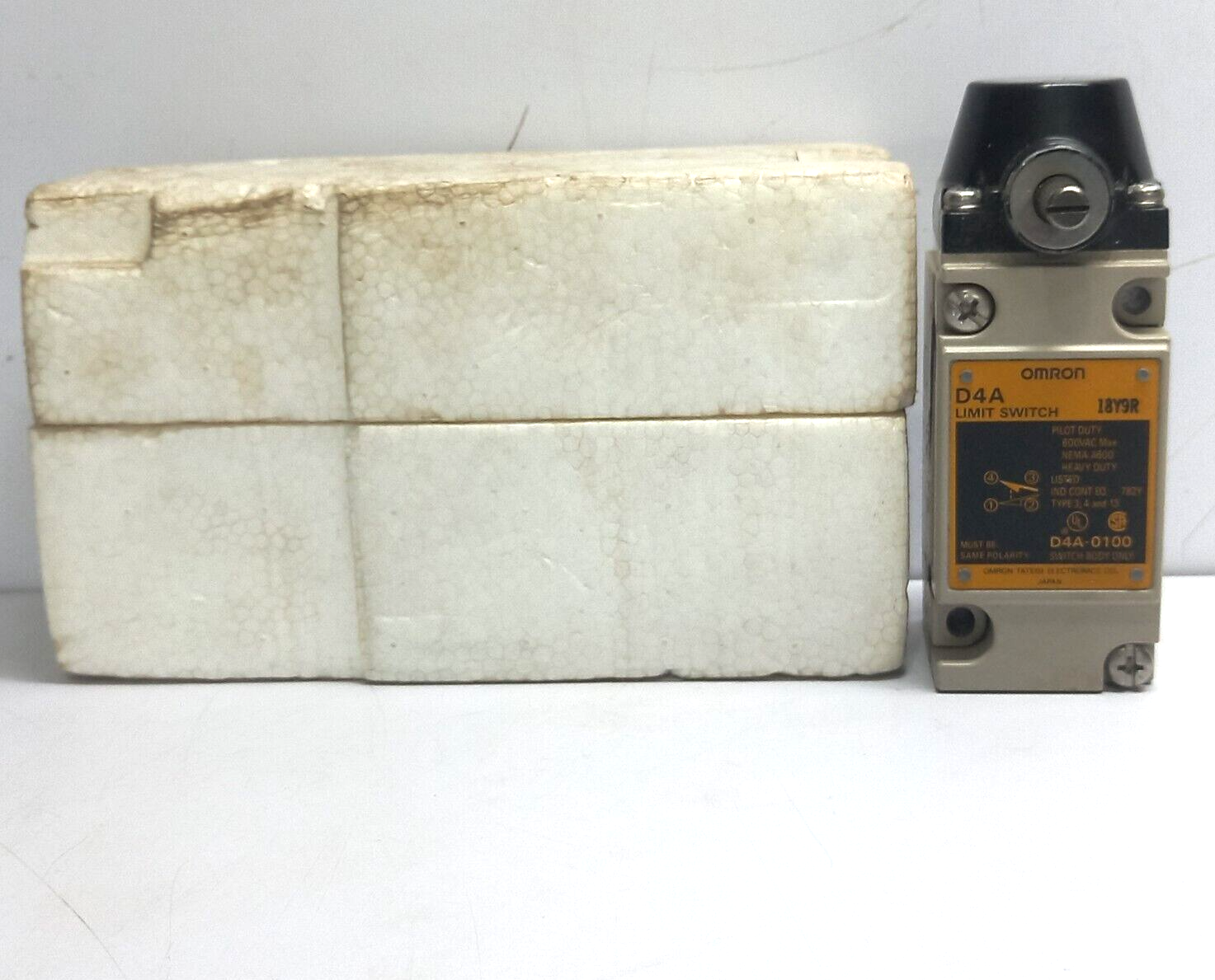Omron D4A Limit Switch D4A-0100 / D4A-0001 / D4A-3000 Pilot Duty 600VA – S N Marine