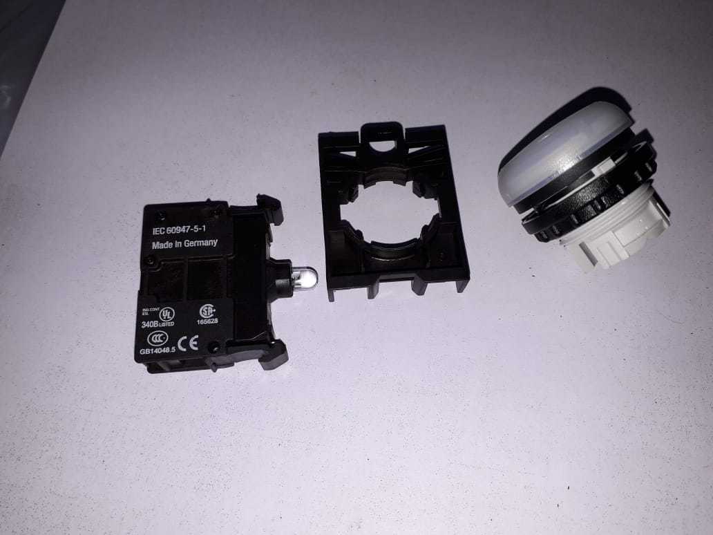 Eaton M22-LED230- White Push Button Light IEC 60947-5-1 New – S N Marine