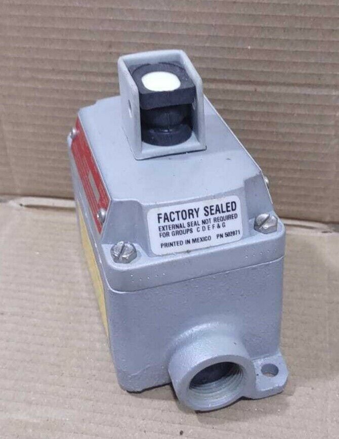 Appleton EFDB175U1 ¾” EFD Control STA EFD Pushbutton Control Station – S N Marine