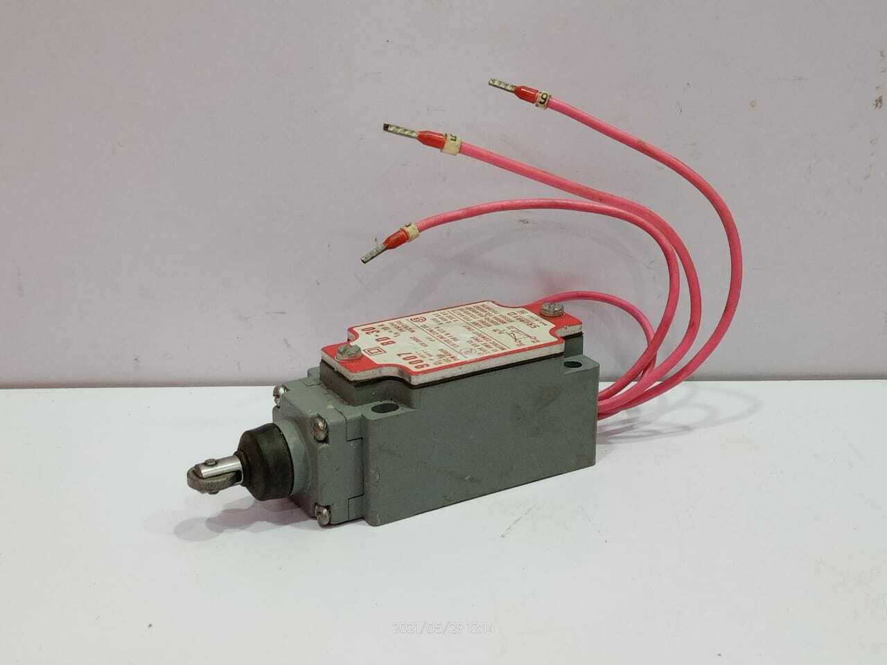 Square D 9007 BD-30 Limit Switch Ui 500V~ 600V- Ith=10A – S N Marine