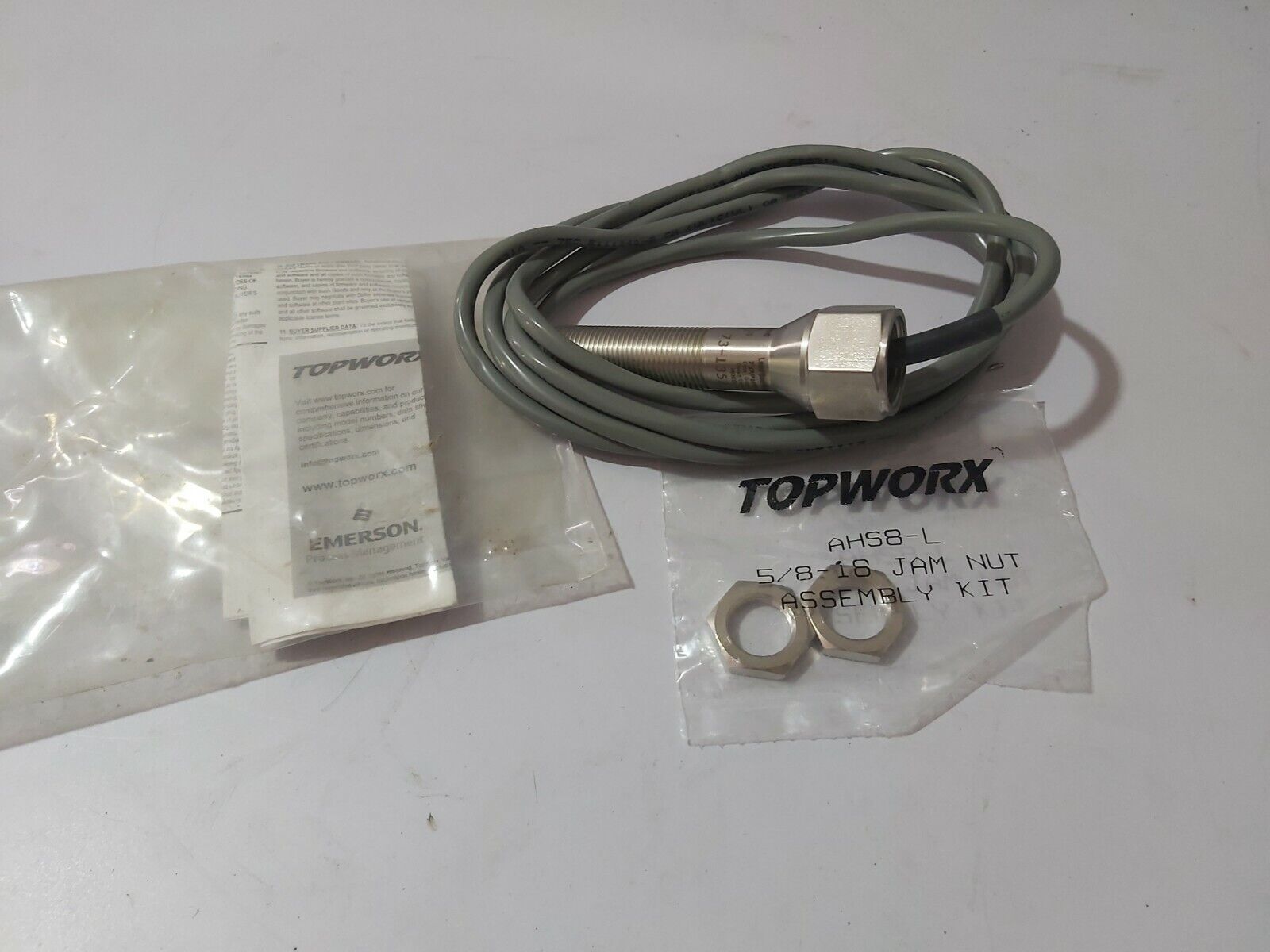 TOPWORX 73-13523-B3 Inductive Magnet Sensor Ferrous Metal Sensing – S N ...