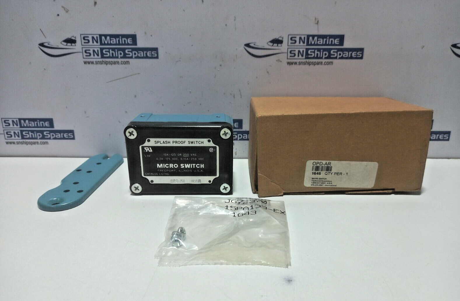 Honeywell OPD-AR 1646 Splash Proof Switch Micro Switch 10A-125 Or 250V ...