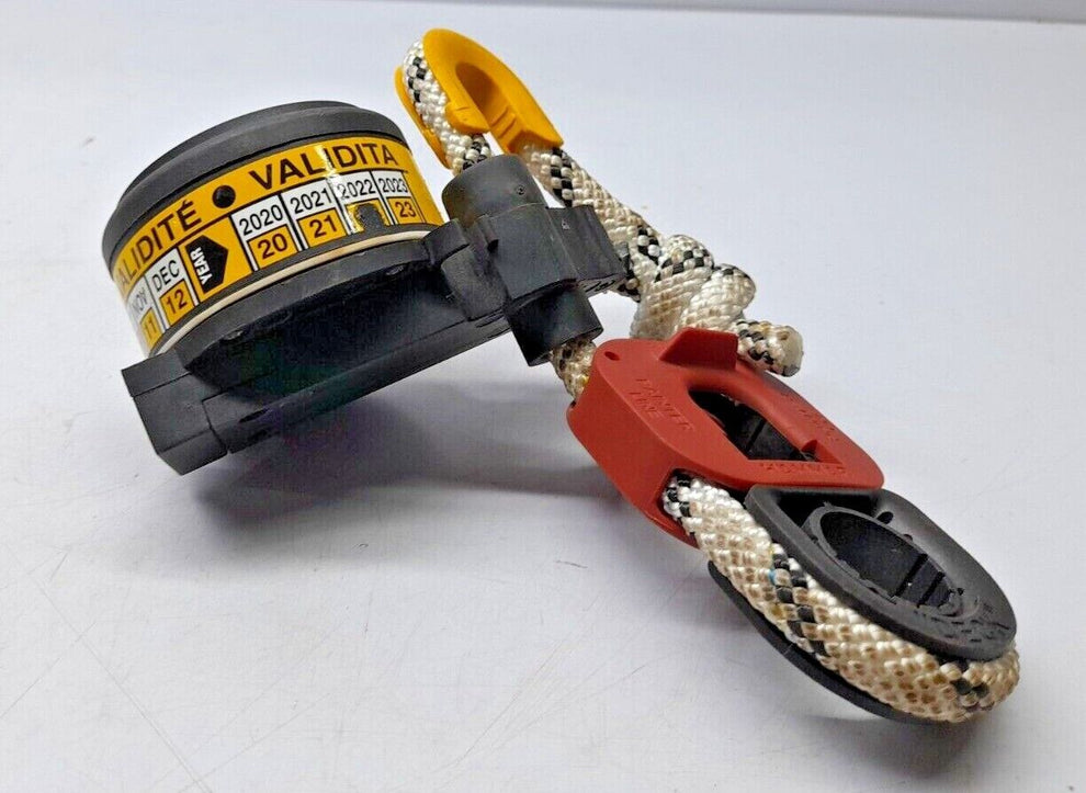 Hammar H20R Hydrostatic Release For Liferafts USCG 160.162/EC2690 – S N ...