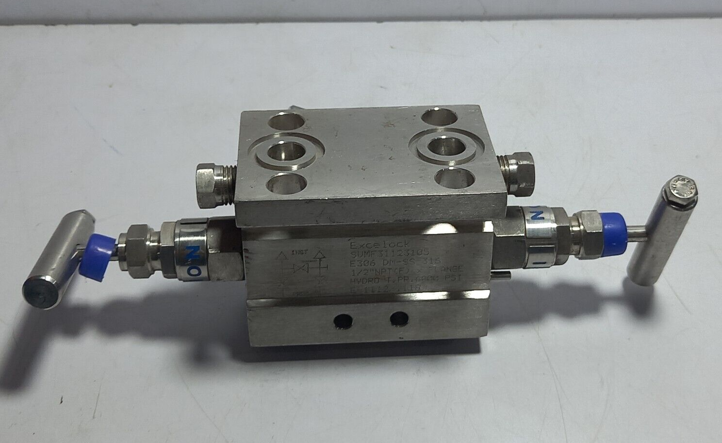 Excelock E306 DM-SS 316 Valve Manifold / ½” NPT(F) X / 6000 PSI / E306 ...