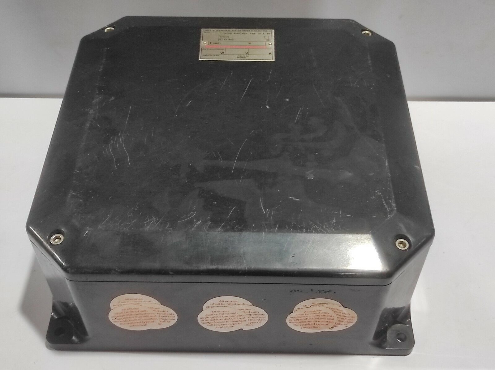 Hawke PL630 Enclosure 11.4W 550V 17A Enclosure PL630 Black GRP – S N Marine