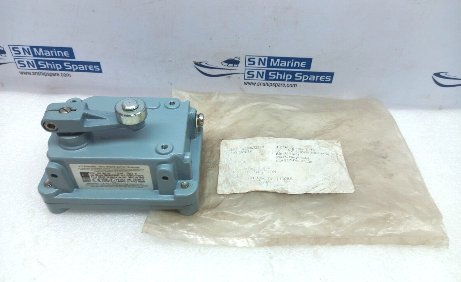 Coelbo FCL110RSN Torque Switch With Roll Left Actuator 15A Max – S N Marine