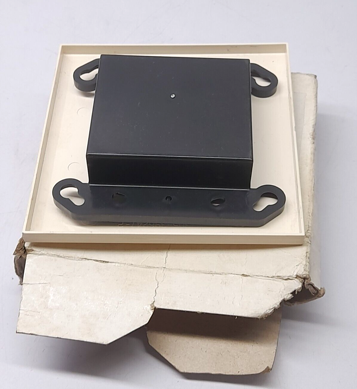Siemens LIM-1 Line Isolator Module 500-892361 Short Circuit Line Isola ...