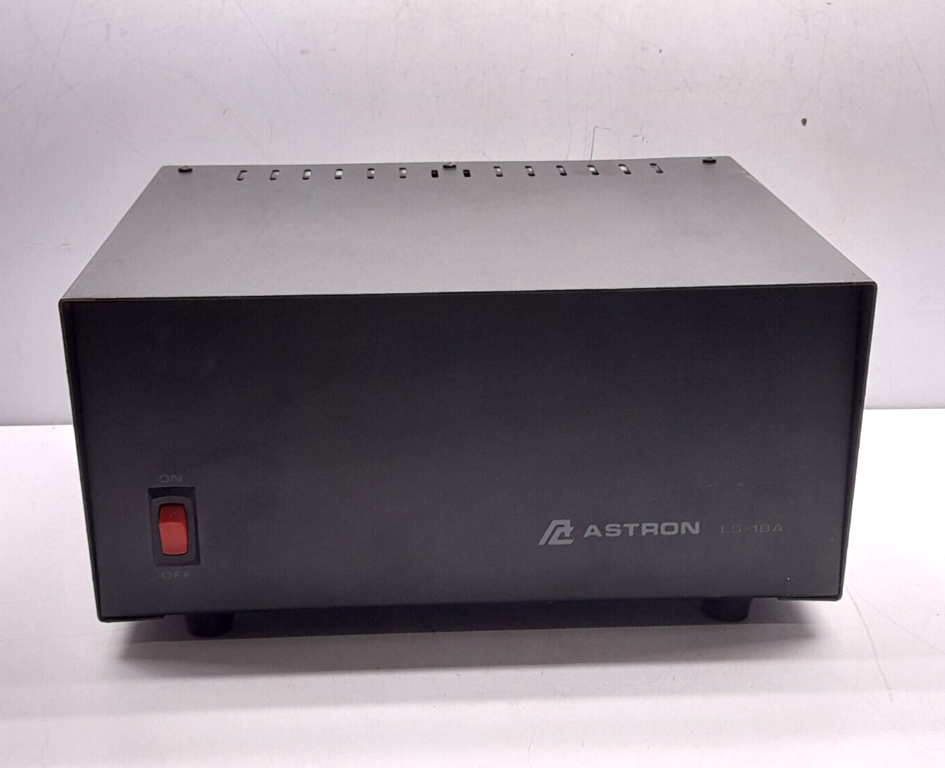 Astron LS-18A Power Supply In 115V 60HZ 8A Out 28 VDC – S N Marine