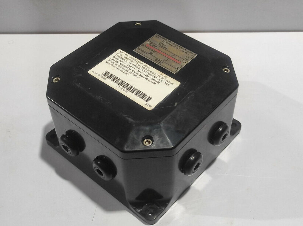 Hawke PL620 Enclosure 11.4W 550V 29A Junction Box Standard – S N Marine